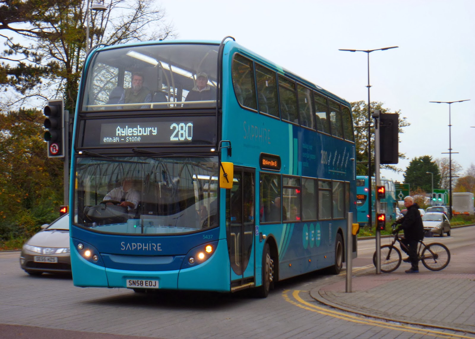 WLTM Transport Blog: Arriva Sapphire: Route 280 (31/10/13)