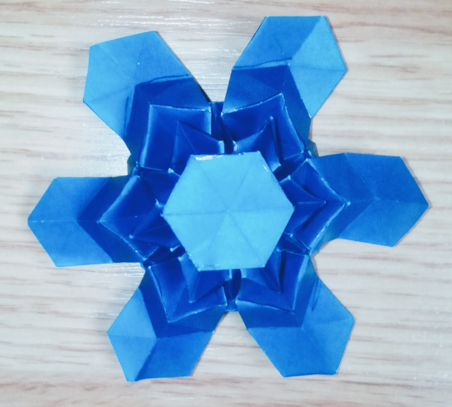 Origami Hex Star: Fold Your Way to a Unique Star – easy origami tutorial