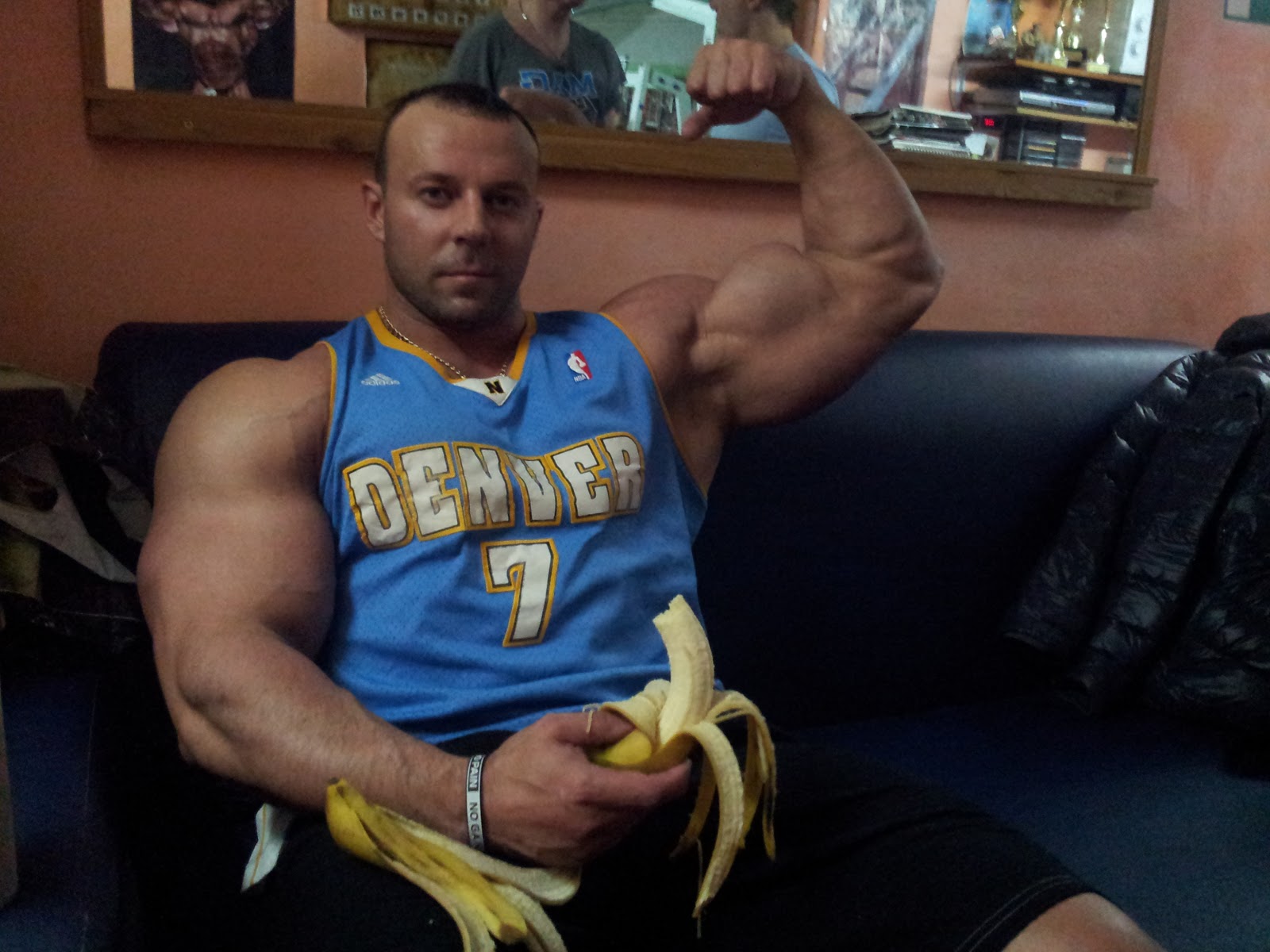 Muscle Lover: IFBB Pro Alexey Shabunya (PART 1)