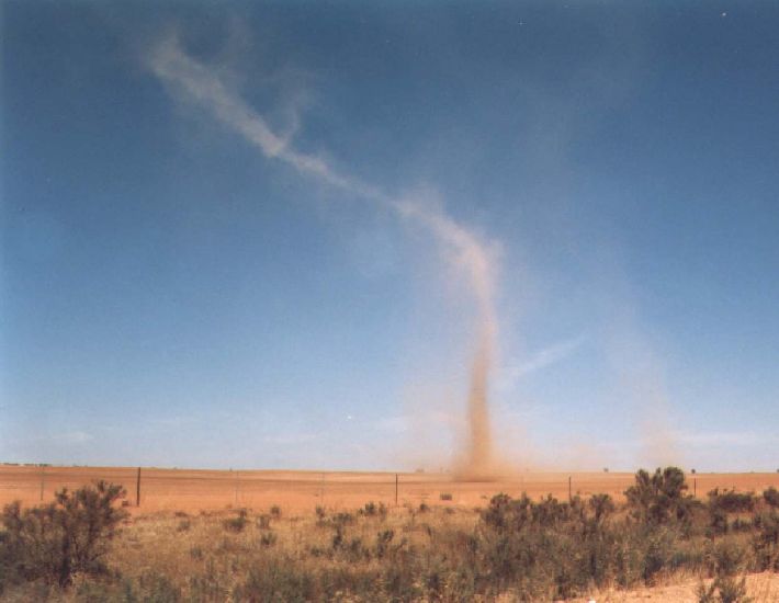 Luna Explorer: The Rage of Dust Devils