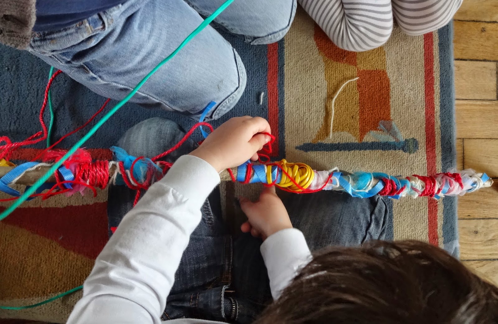 les notes de matières d'école: Enrouler