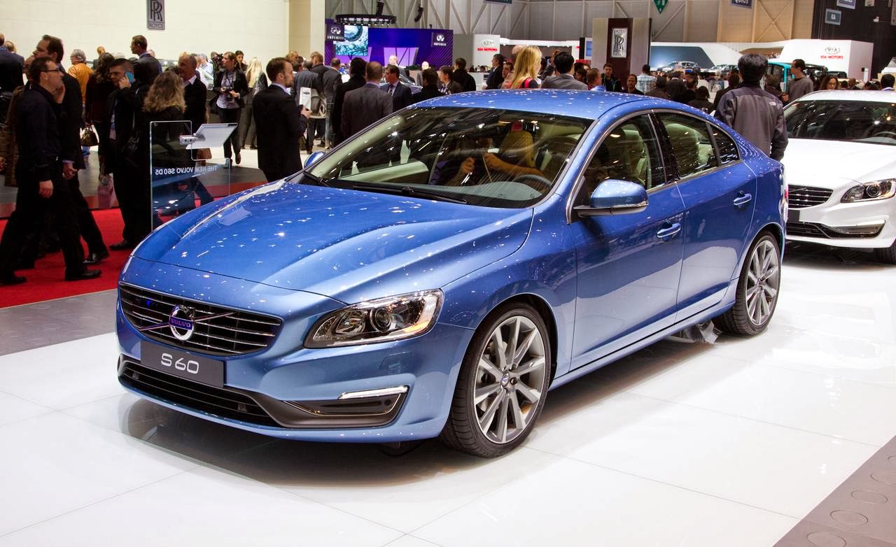 WorldsCarNews: Volvo V60 2014: First Hybrid Diesel-Electric Plug-World