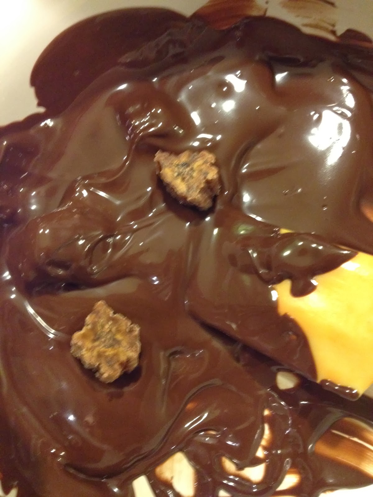 Design Sensible: Easy dessert, chocolate covered chewy bananas