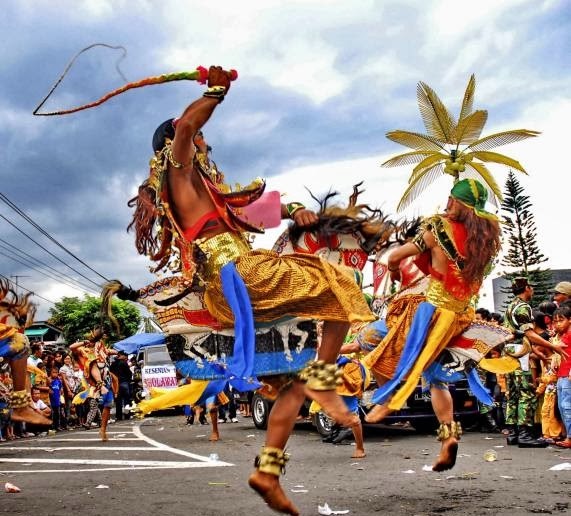 Sejarah Kesenian Jaran Kepang dari Jawa Tengah | Macam-Macam Tarian di ...