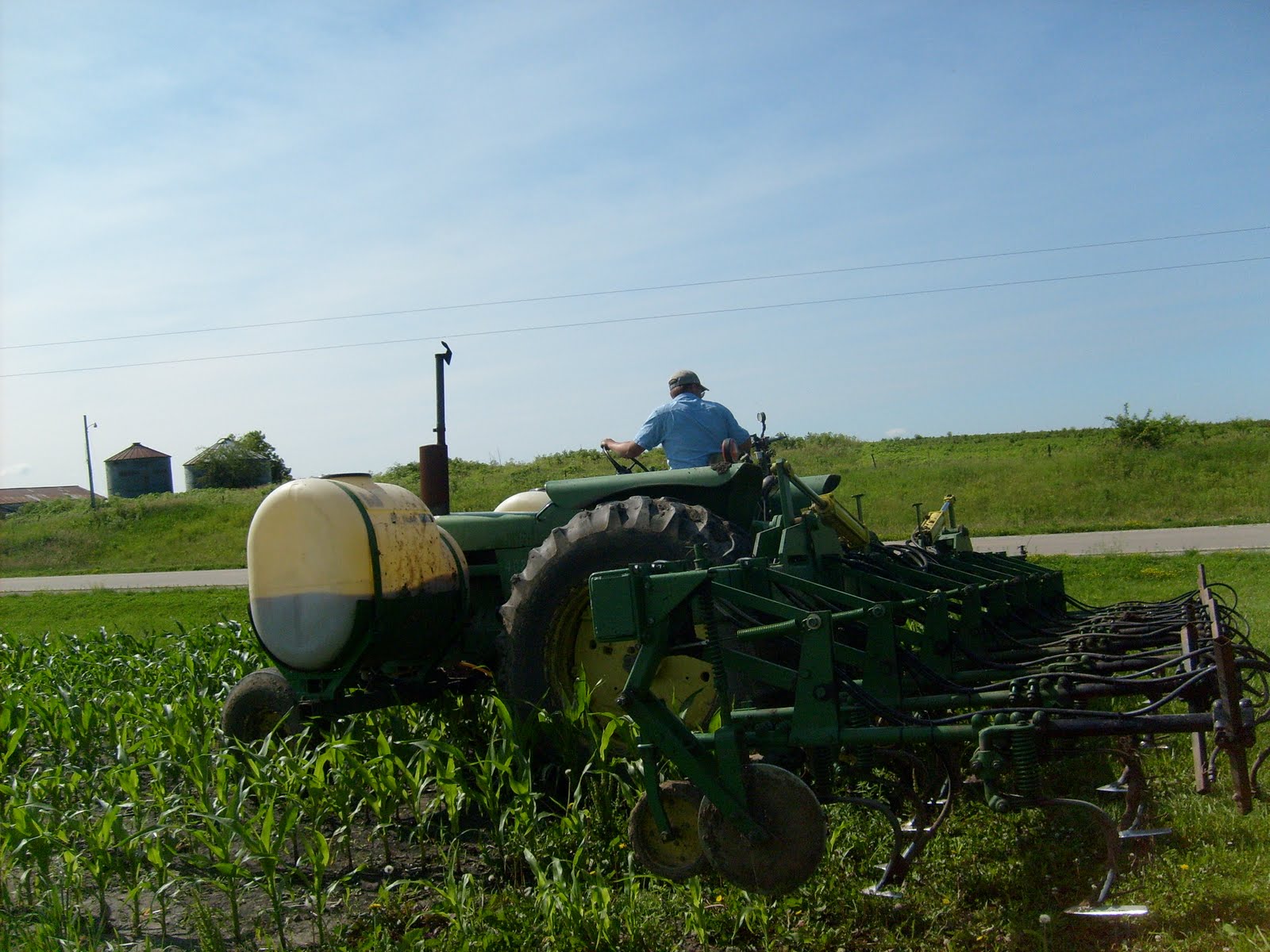 The Van Zante Family: Side Dressing: Another Lesson in Farming