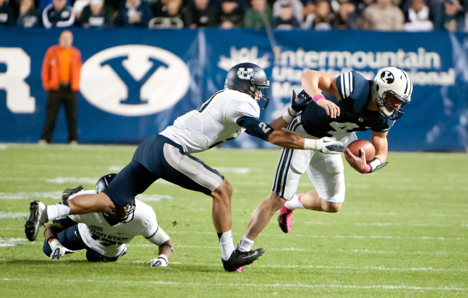 Luke Hansen Photography: BYU vs Utah State 2012 - Provo, Utah