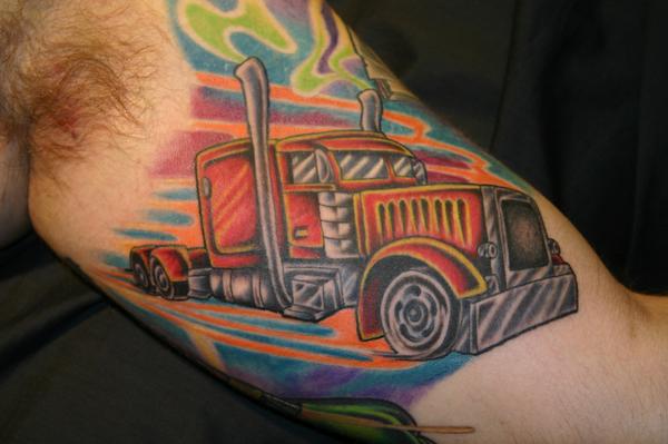 18 Wheel Beauties: The Hunt for Big Rig Tattoos!
