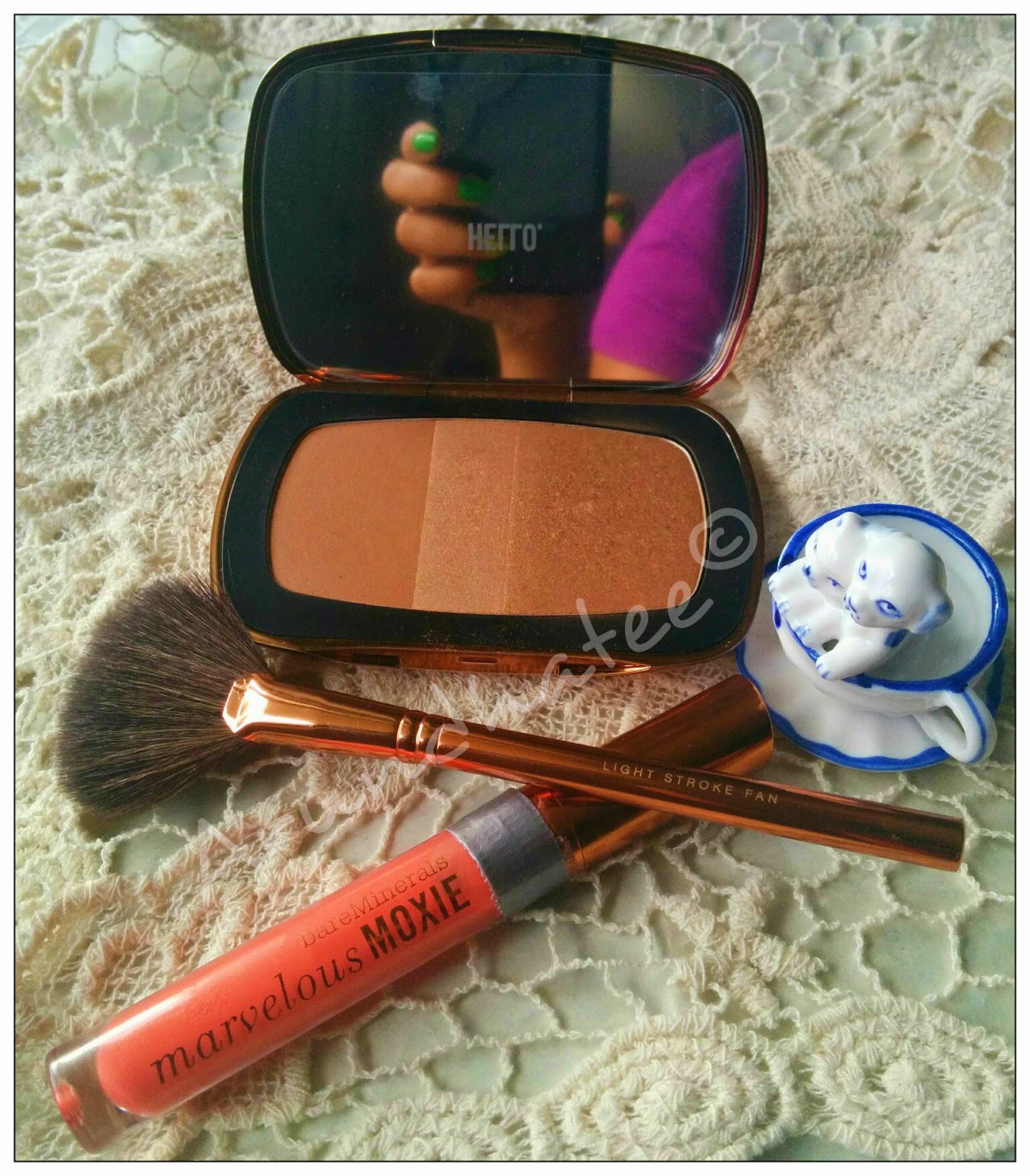 Discovering me: bareMinerals: THE FIRST RESORT Bronzing Kit