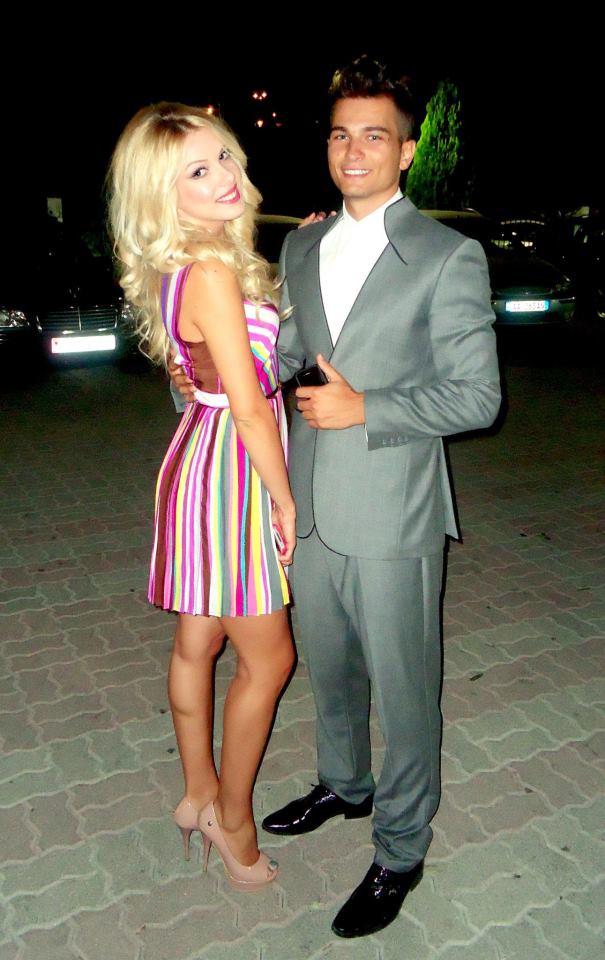 UNITED COLORS OF AULONA: Arjon Muca: Arsyeja perse u largova nga “E ...