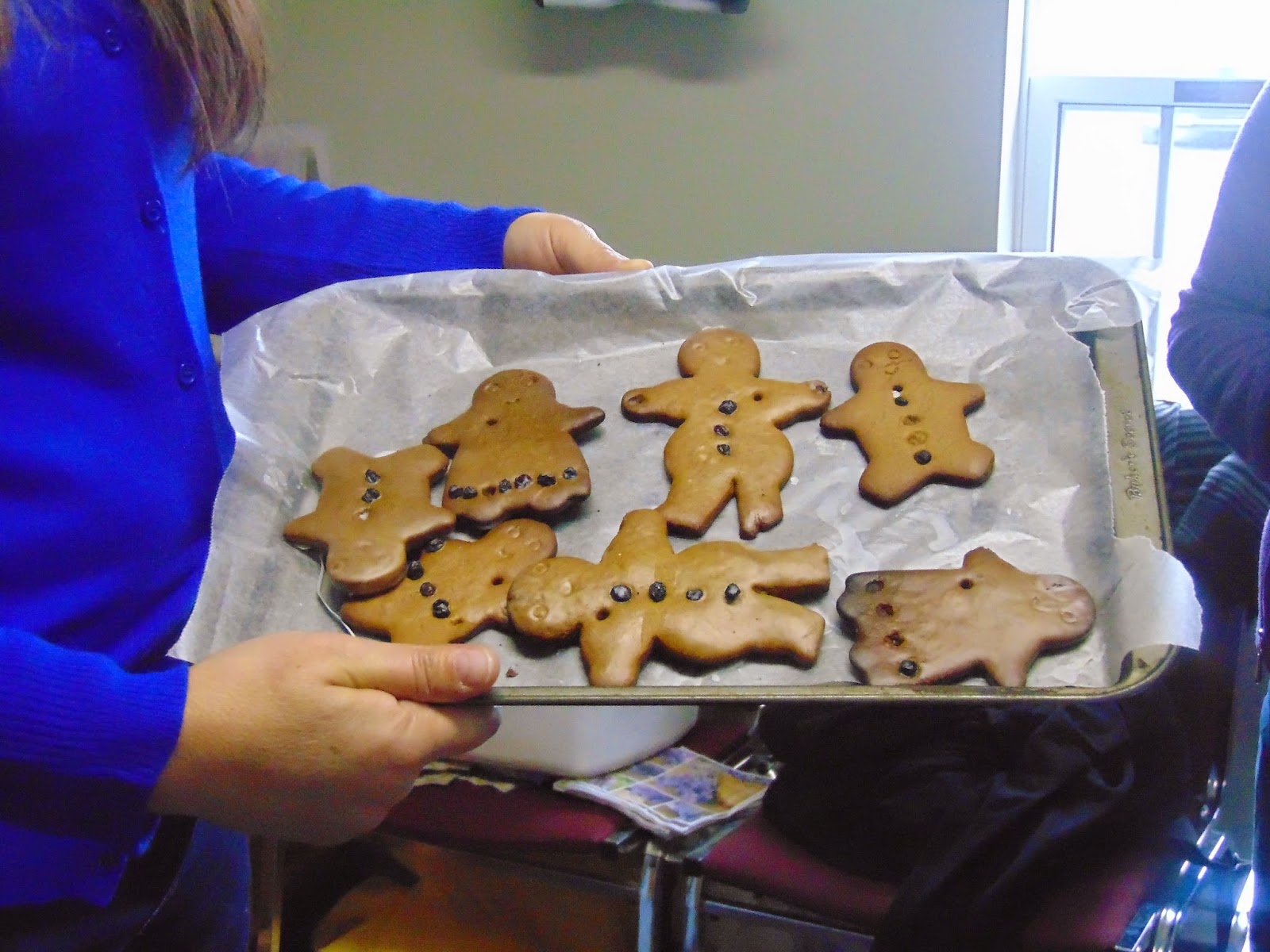 THE BLESSED HEARTH: Keepers of the Home for November...