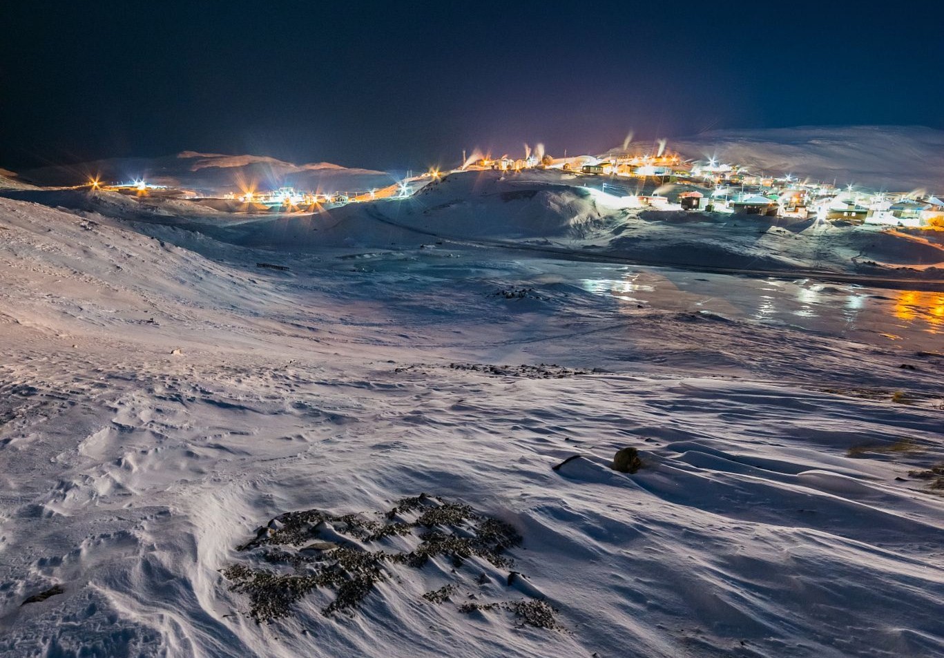 Ultima Thule: Salluit (Sugluk), a sub-arctic inuit village at ...