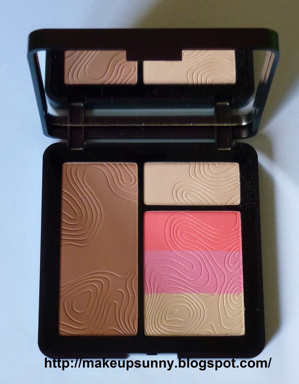 Kiko Light Impulse - Face Palette e Eyeshadow Palette: swatches e ...
