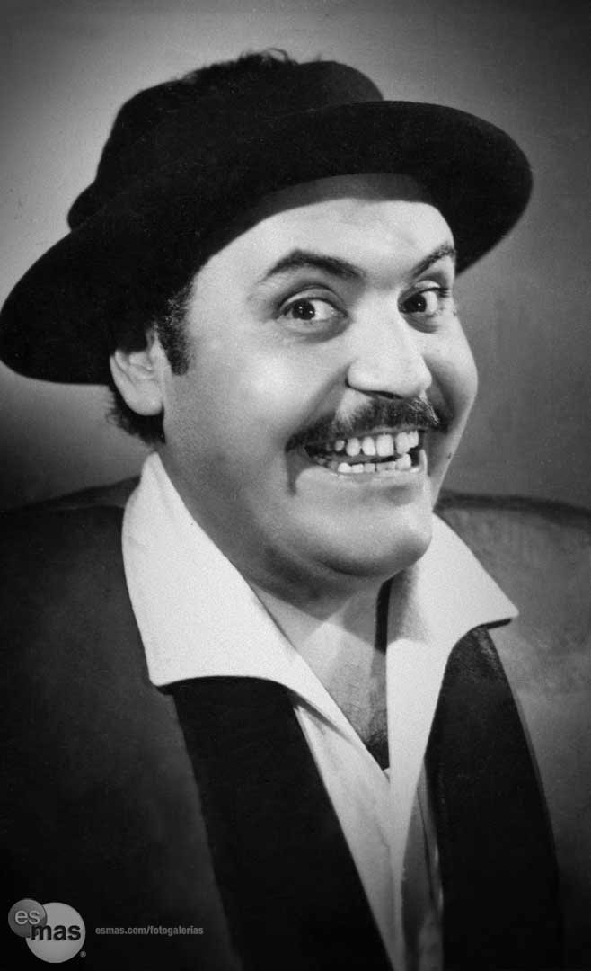 Estrellas del Cine Mexicano: Gaspar Henaine "Capulina"