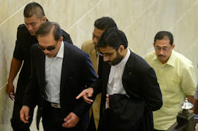 kzso: TERKINI KES LIWAT : DNA MILIK ANWAR?