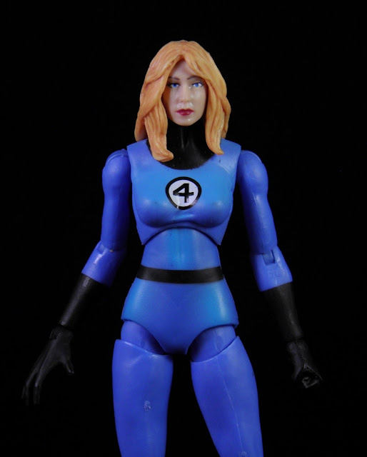 She's Fantastic: Marvel Legends - INVISIBLE WOMAN!