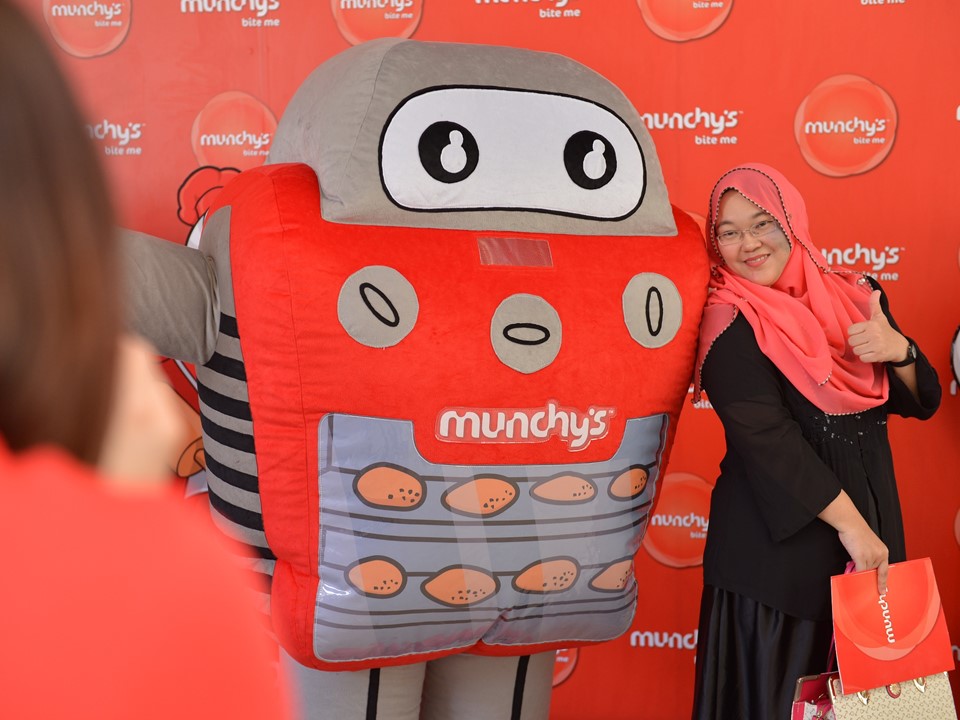 Kee Hua Chee Live!: MUNCHY'S CELEBRATES 25 GLORIOUS YEARS AS MALAYSIA'S ...