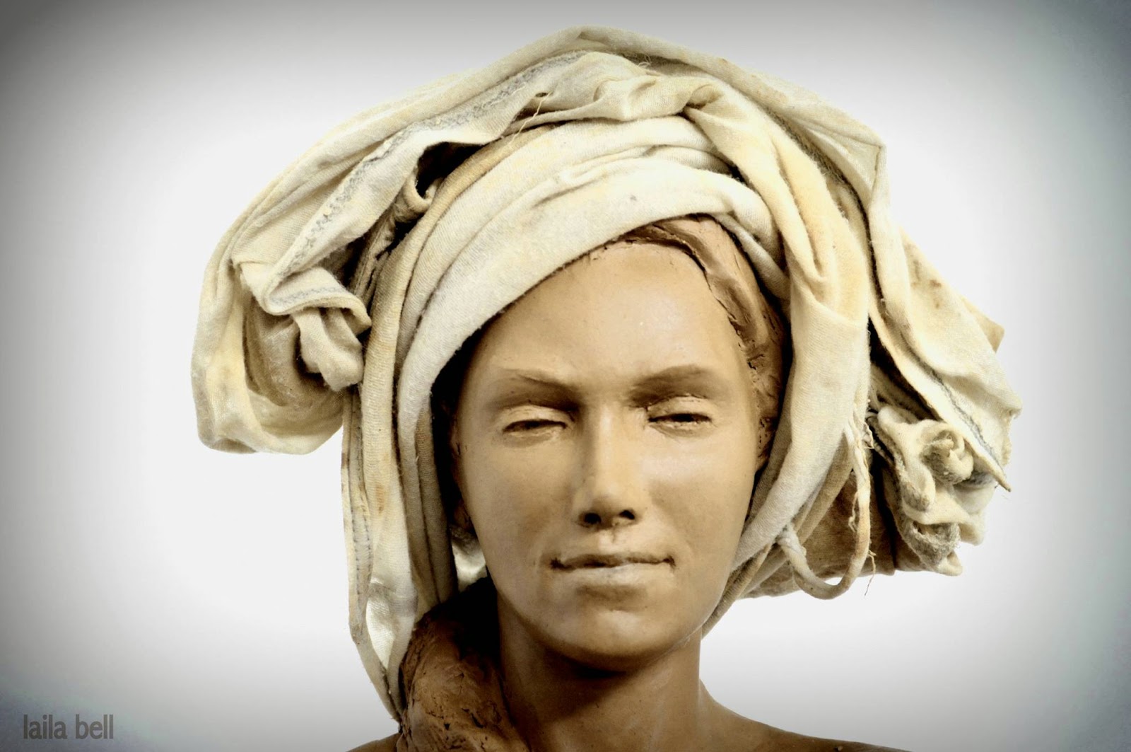 Laila Bell | Figurative sculptor | Tutt'Art@ | Pittura * Scultura ...