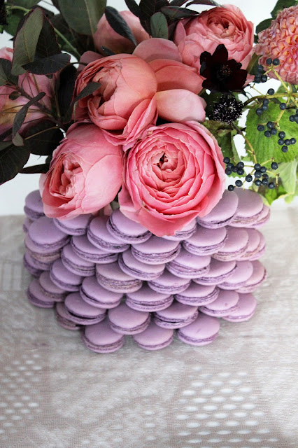 Seine Macarons: Macaron Centerpiece
