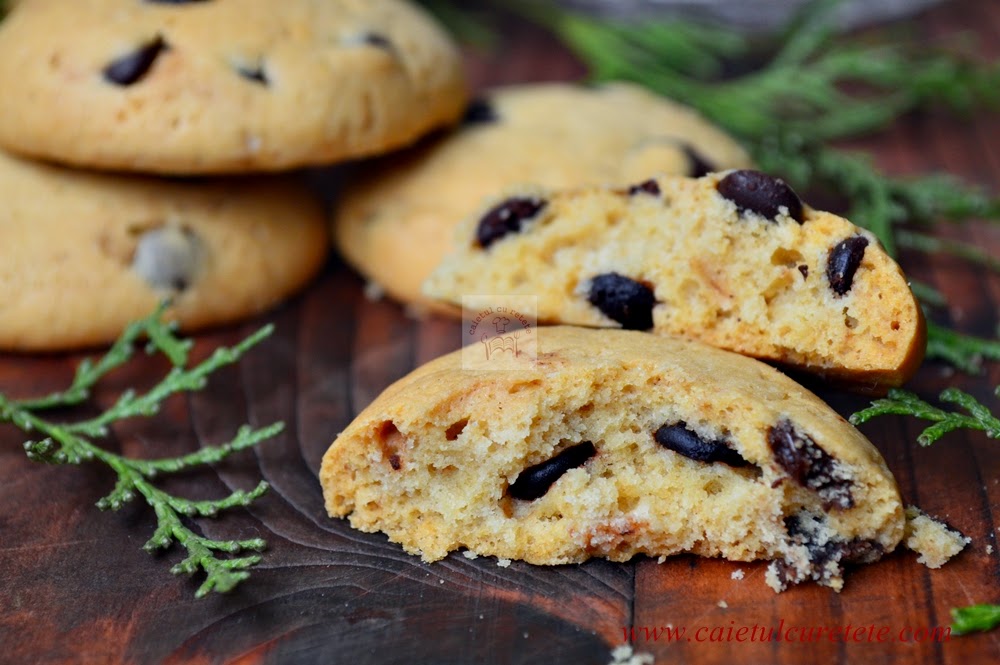 Cookies (Fursecuri americane cu ciocolata) - CAIETUL CU RETETE