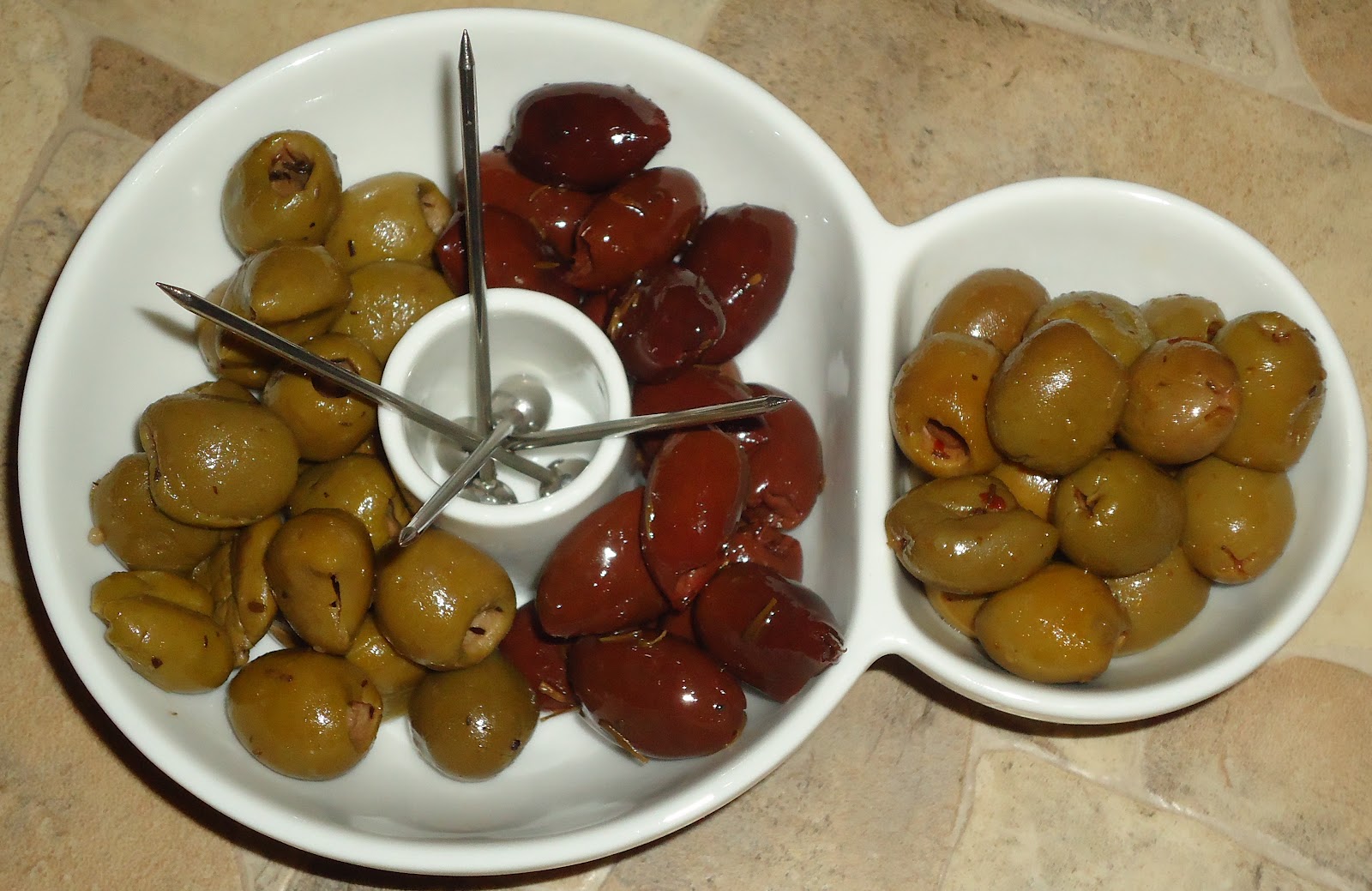 Fishful Thinking: New Mario Snack Olives in 100 Calorie Pouches ...