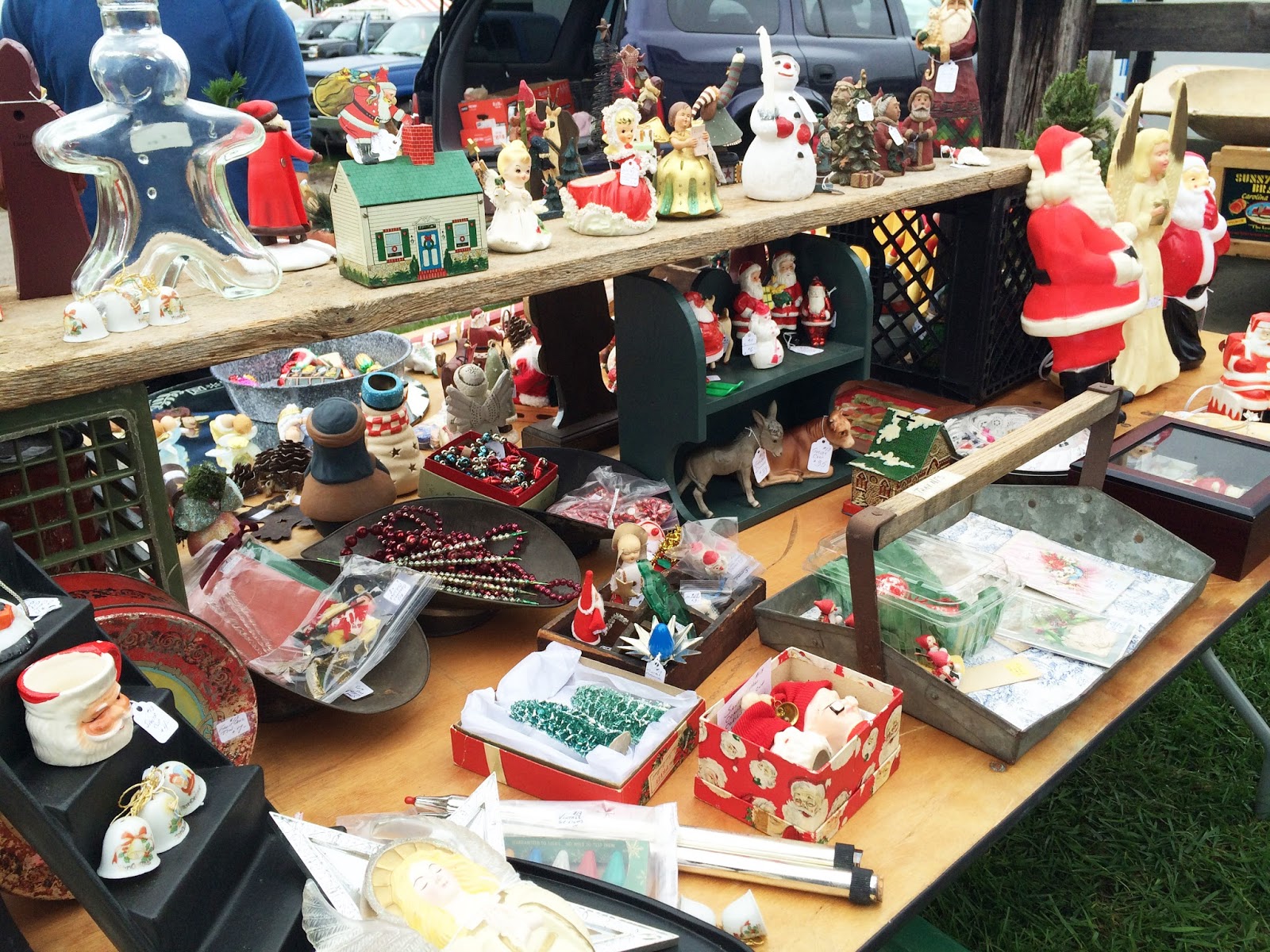 Kitschy Vintage: Two Days, Two Flea Markets -- Twice the Fun!
