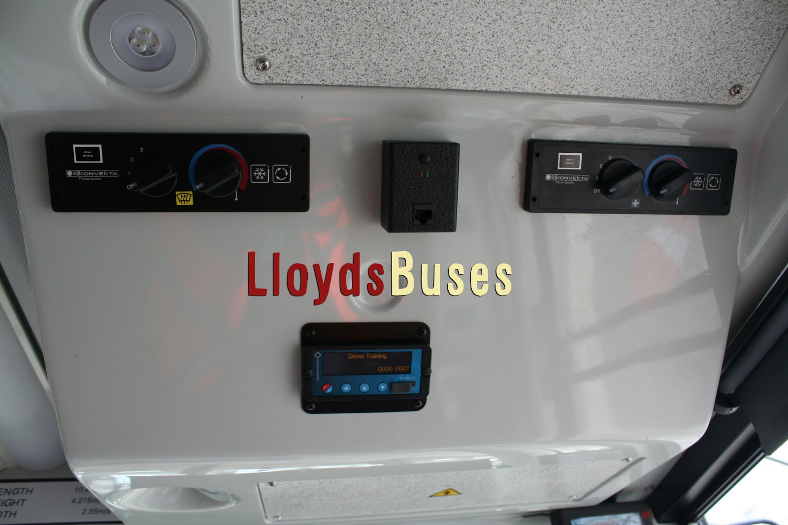 Lloyd's Bus Blog: New EYMS MCV EvoSeti bodied Volvo B5TL