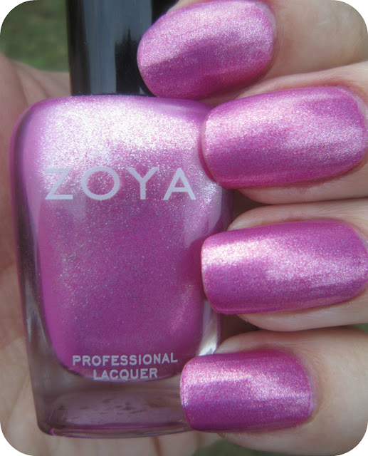 Zoya Rory & A Rather Boring Gradient