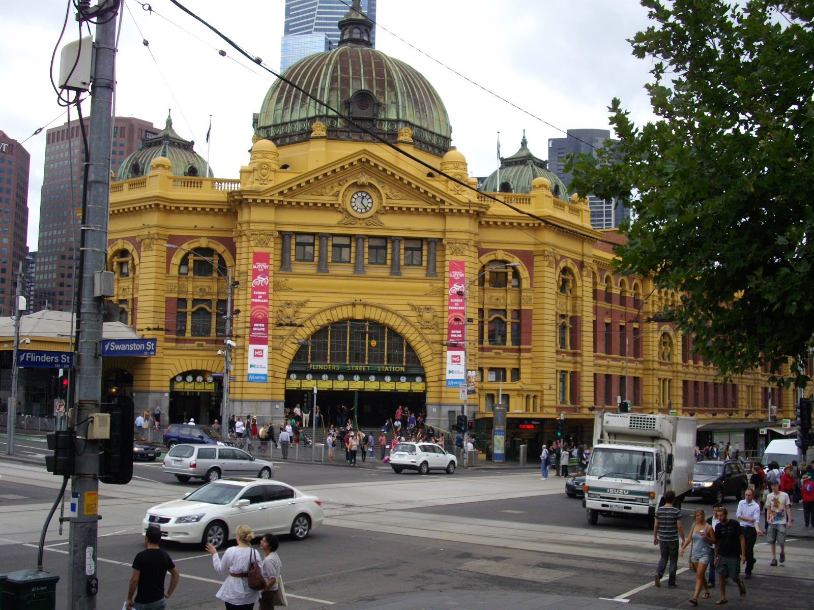 Abroad in Oz: Tram Shablam