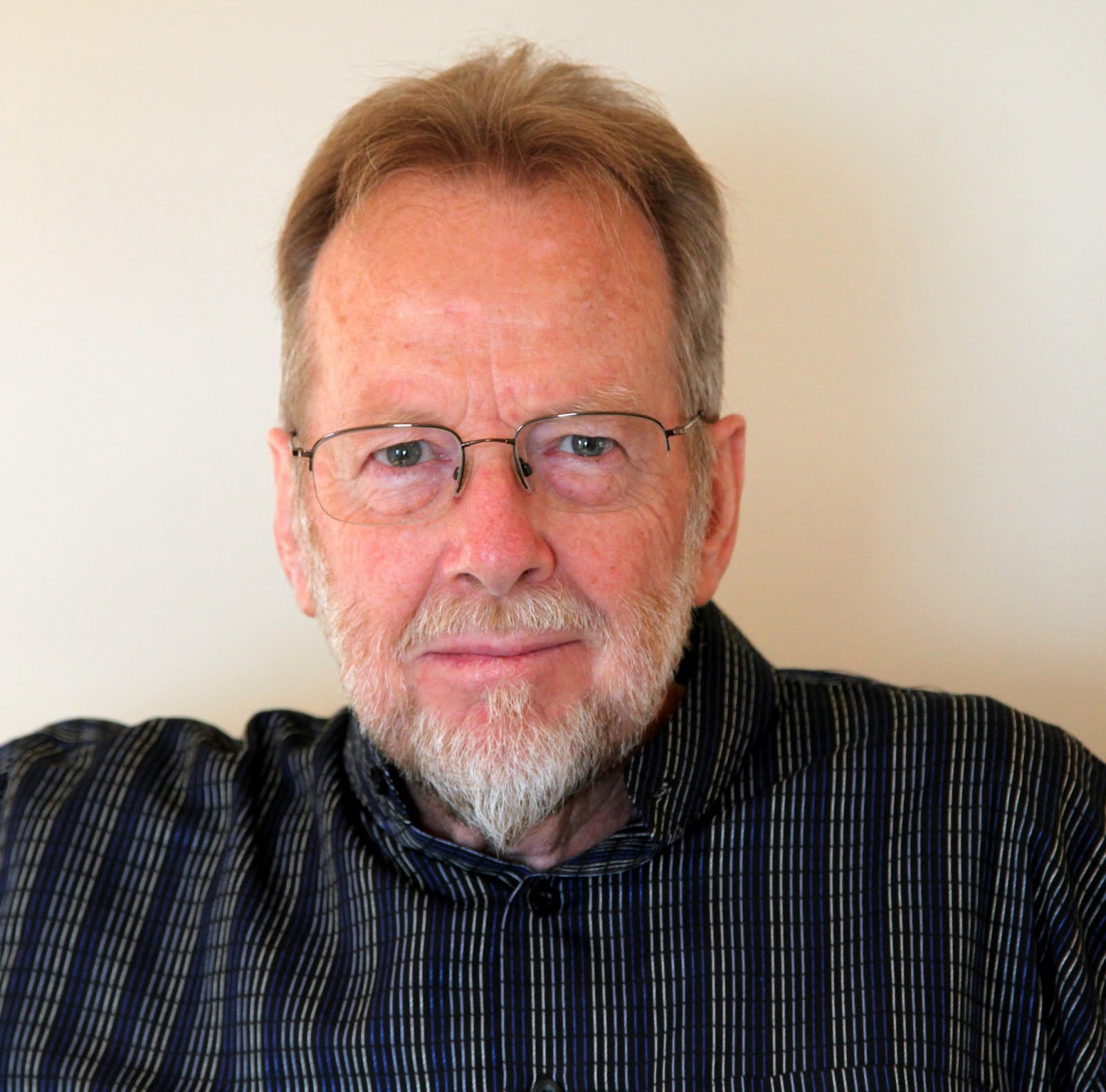 Murder is Everywhere: Guest Blogger Brian Stoddart--A Murder in Bombay ...