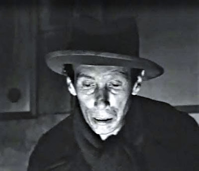 The Passing Tramp: Thrill Me! My Favorite "Thrillers," Part One