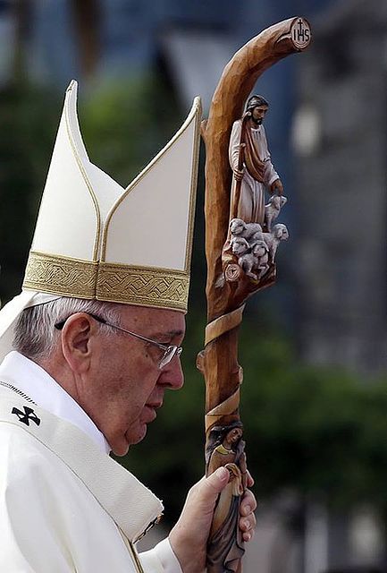 Asociación Litúrgica Magnificat: Ornamentos papales (ix): la férula papal