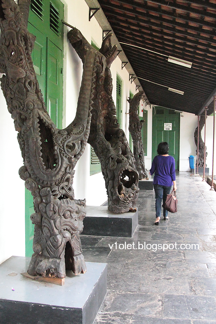 v1olet - my favorite things: Travel : Museum Keramik dan Seni Rupa