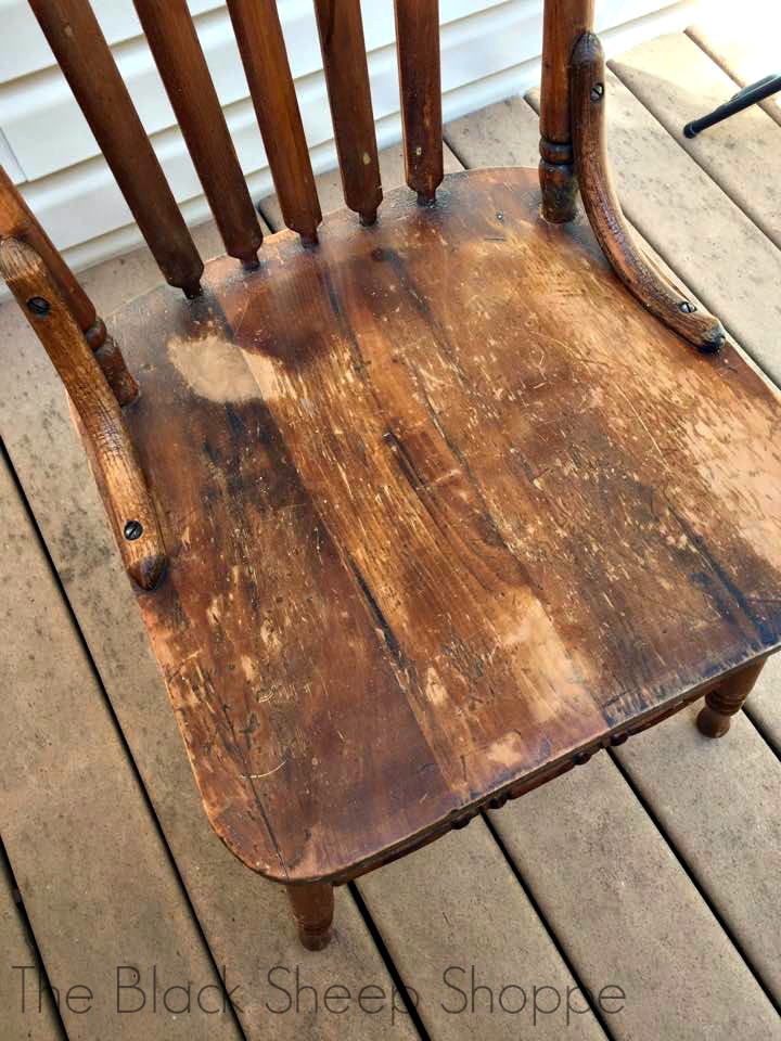Rustic Worn Chair Gets a Rustic Worn Finish