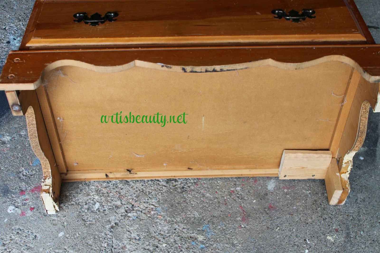 ART IS BEAUTY: Discarded dresser turned DRESS FORM Beauty