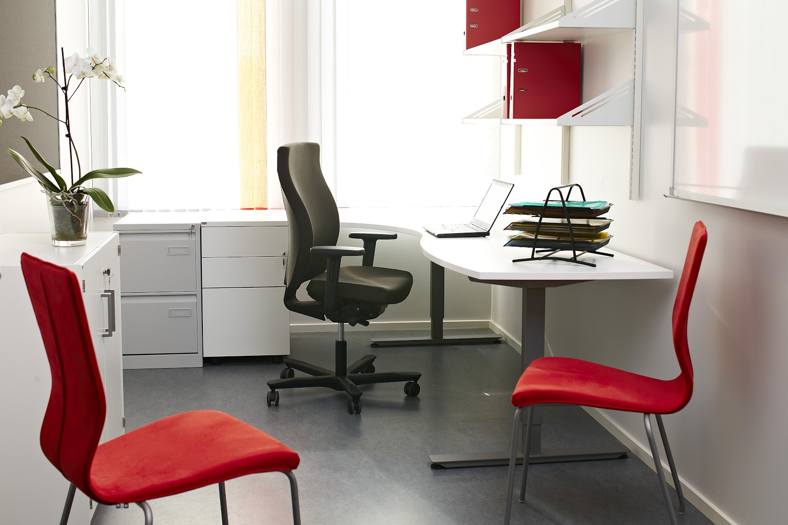 Leading Interior Solutions : Sam Eyde Vgs, Arendal