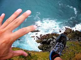 Las fobias más extrañas del Mundo: Basofobia (Miedo a Caer)