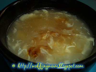 Let's get Wokking!: Shark's Fin Soup 鱼刺羹 | Singapore Food Blog on easy ...