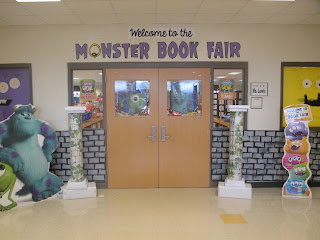 Miss Liberry Teacher: Monster Book Fair