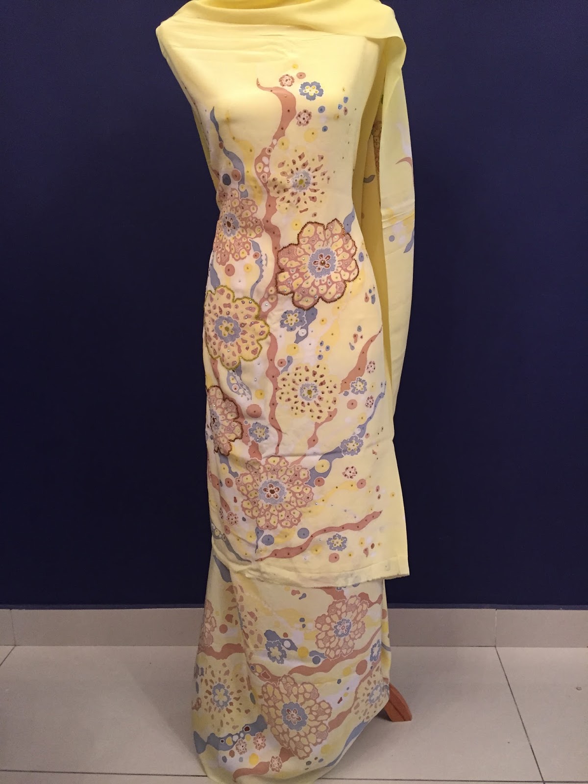 Coretan Kak Mas: Batik Sutera Crepe Terengganu