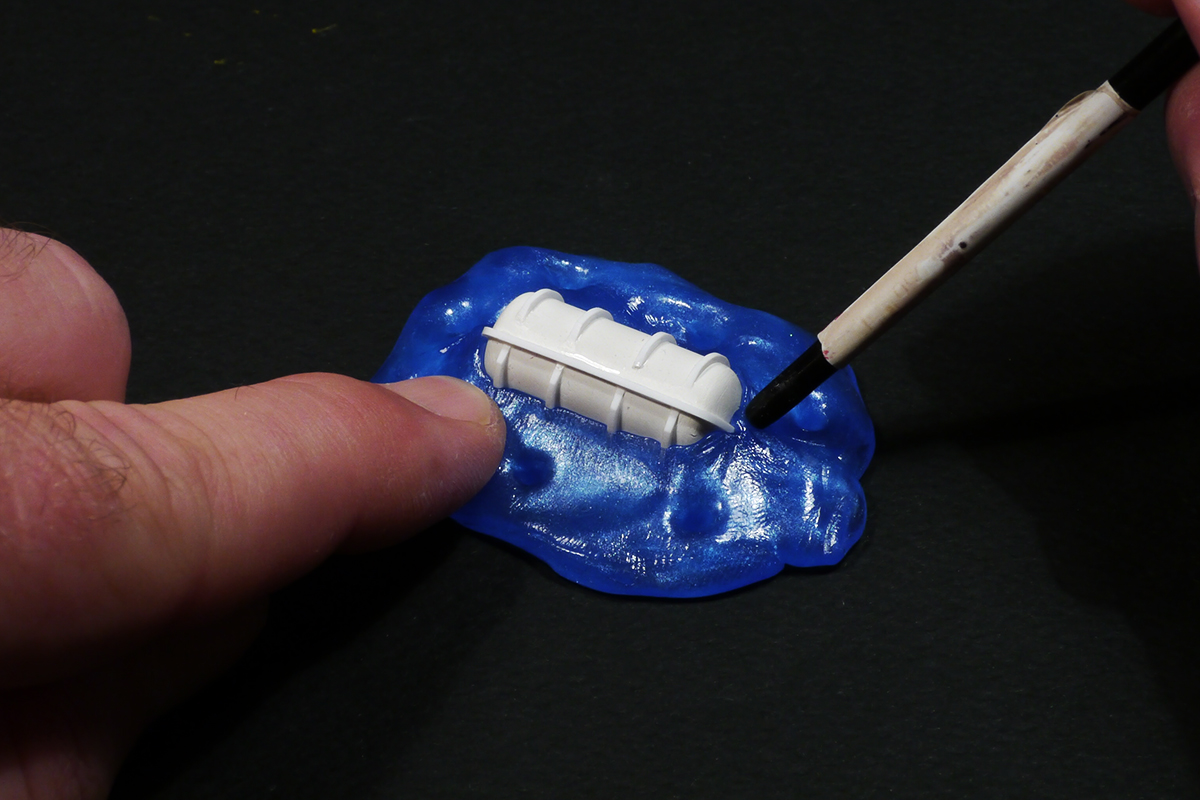 xscalemodels: HOW TO: Easy mold making and casting with Blue stuff