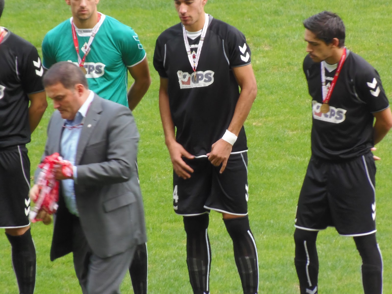 SCLMarrazesJovem: Presidente Paulo Rabaça assume equipa junior do SCL ...