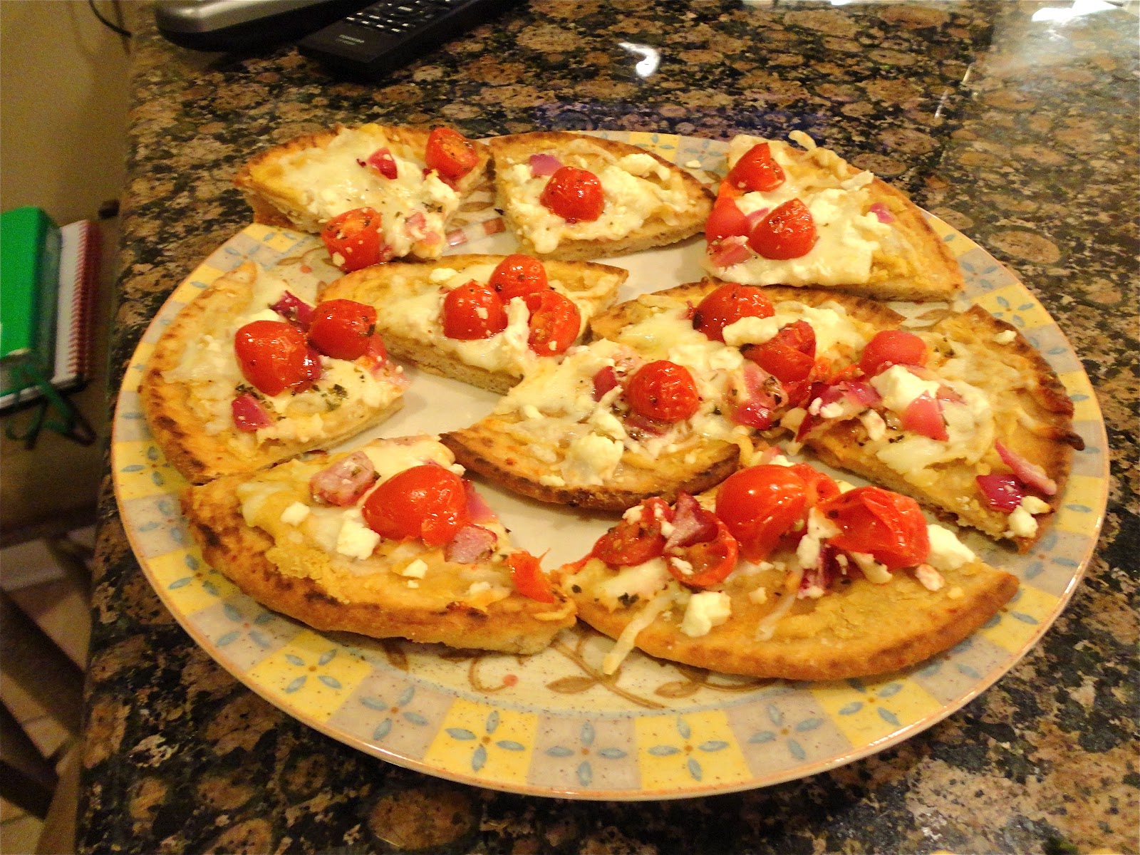 BinomialBaker: Mini Greek Pita Pizzas