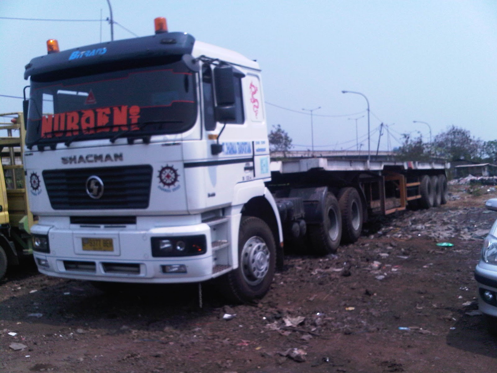 Jasa Trucking Container & Cargo, Freight Forwarder, Export Import ...