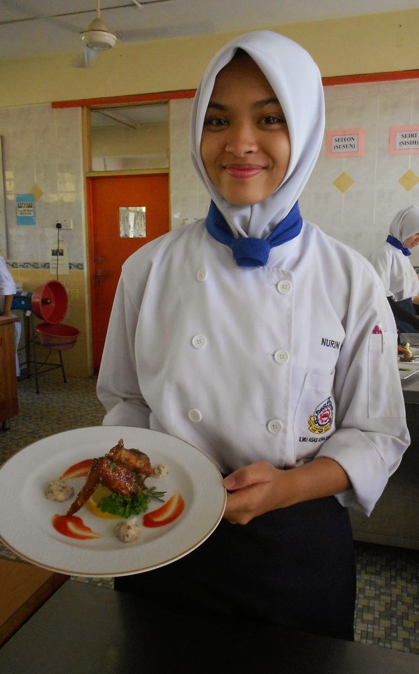 Seni Kulinari Kolej Vokasional (ERT) Azizah: Pelajar Seni Kulinari ...