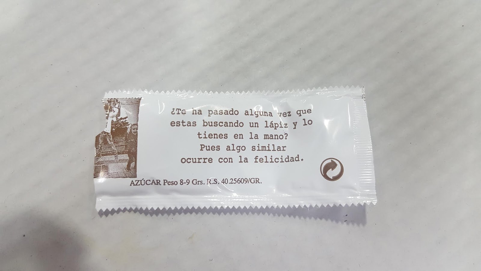 rojocuarzo: Frases en envoltorios de azúcar