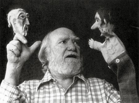 Arte Dramático.: Origen de los títeres.