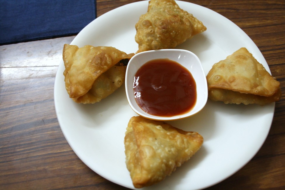 Punjabi Samosa | Samosa with Potato & Peas ~ Punjabi Style