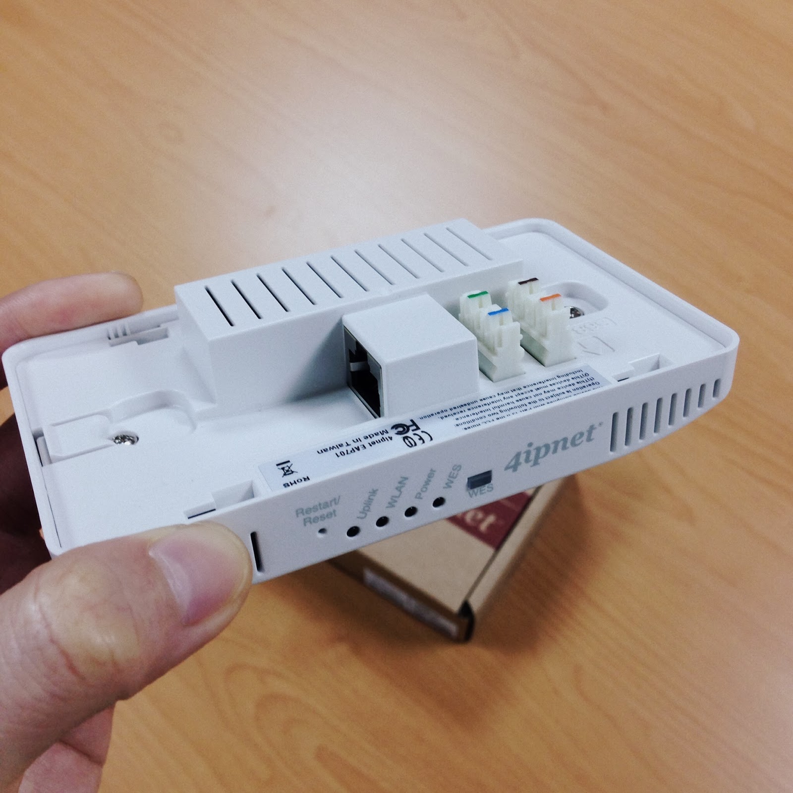 4ipnet Launches the EAP701, an In-Wall 11n Wireless Access Point for an Optimal Managed Wi-Fi ...