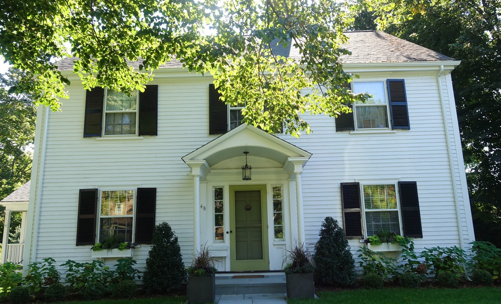 A Heavenly Hingham Historic House Tour - Preppy Empty Nester F