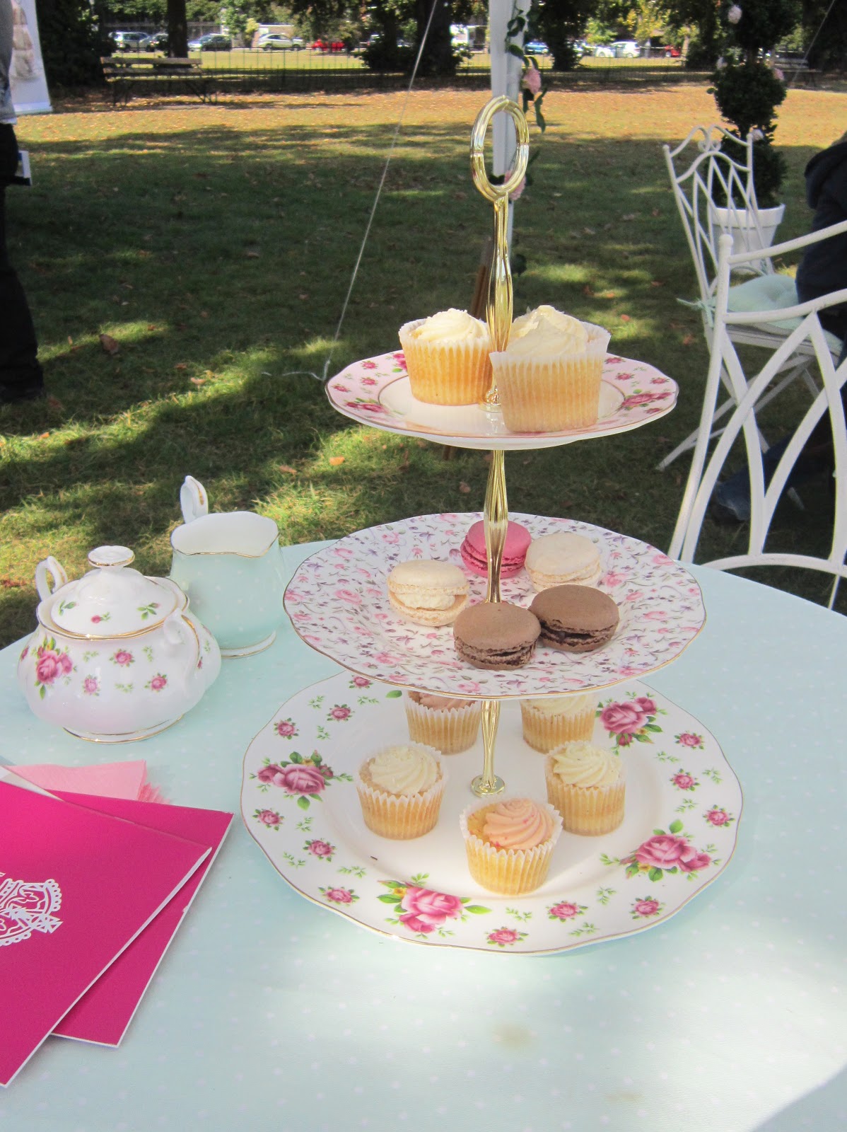Afternoon Tea Tour with Royal Albert ♥ - Victoria's Vintage Blog